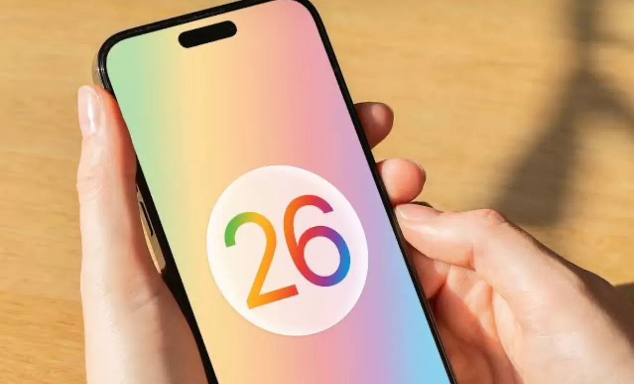 Liquid Glass di iOS 26, Live Translation & Integrasi Apple